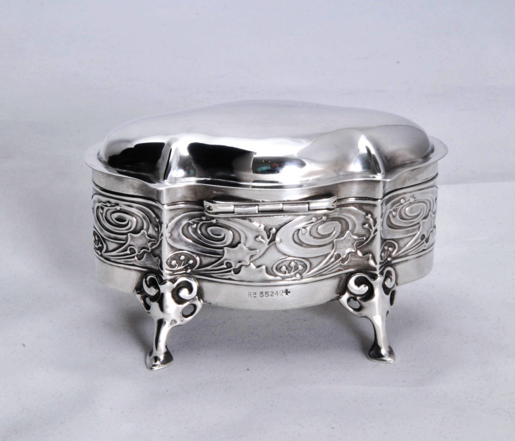 A Kate Harris art nouveau style silver box - The Pear Tree Collection