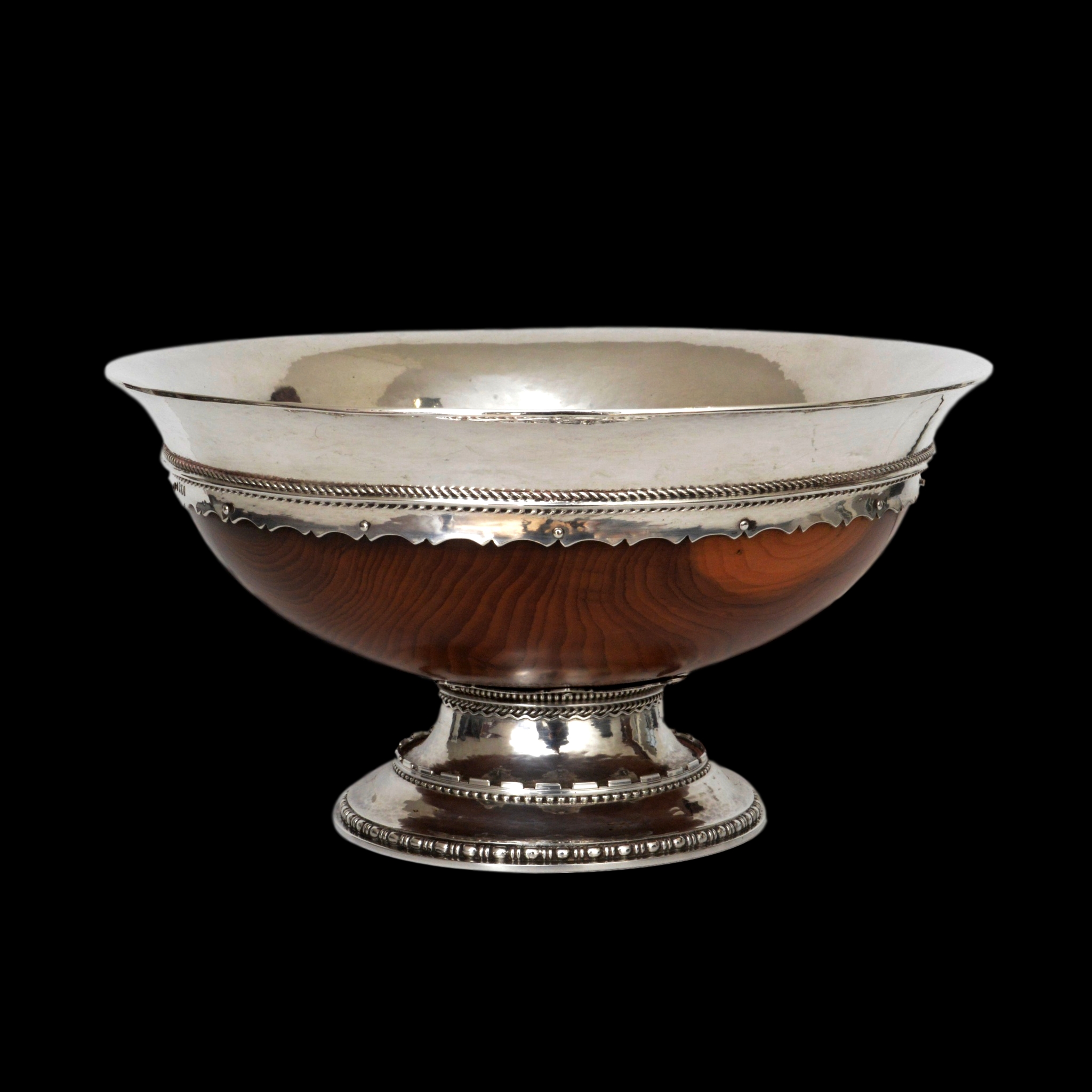 A Guild of Handicraft yew wood mazer – The Pear Tree Collection